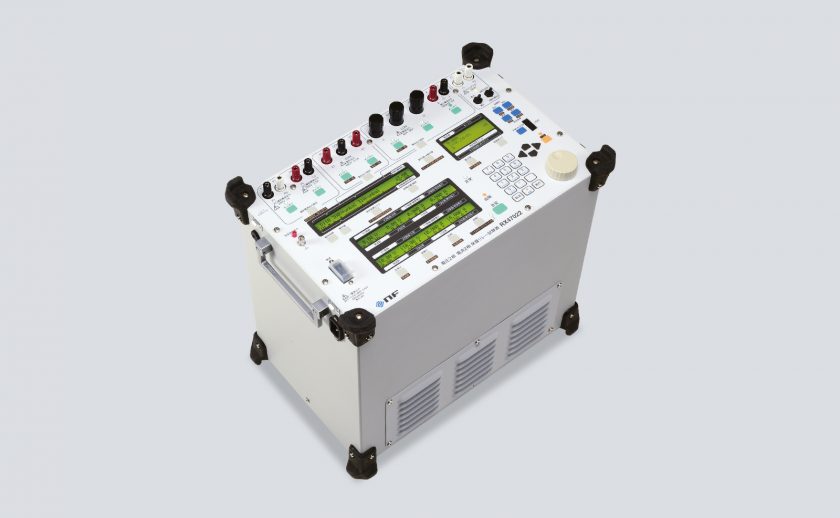 電圧2相電流2相保護リレー試験器 RX47022 - 電力用試験器 - 保護リレー試験器 - エヌエフ回路設計ブロック